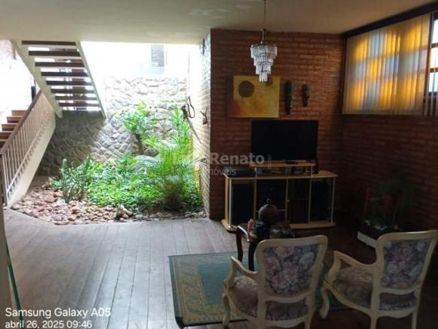 Casa á venda no bairro Cidade Nova
