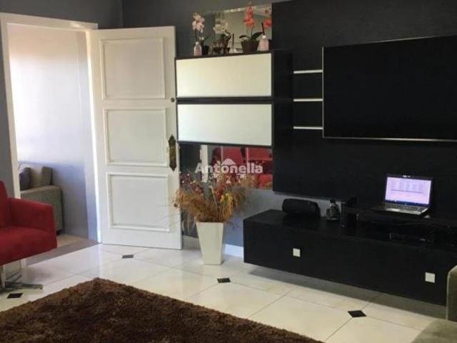 Casa à venda no bairro Cinqüentenário