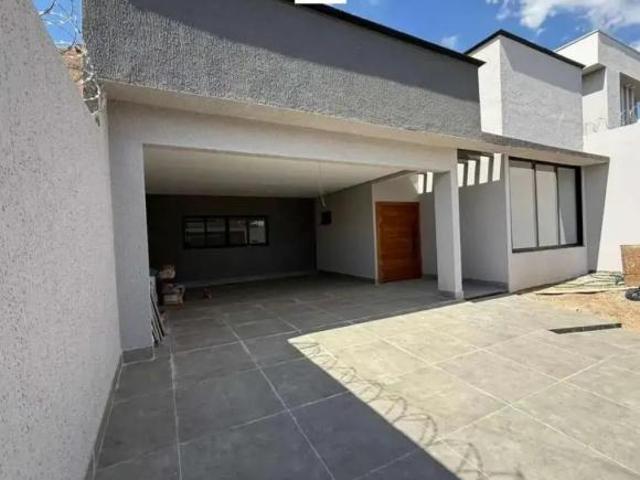 Casa à venda no bairro Condomínio das Esmeraldas Goiânia/GO