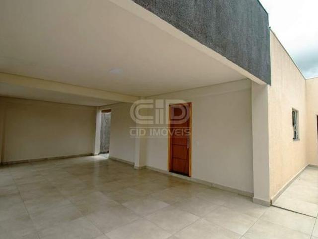 Casa á Venda no bairro Cristo Rei em Várzea Grande