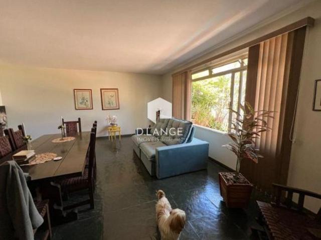 Casa à venda no Bairro das Palmeiras em Campinas
