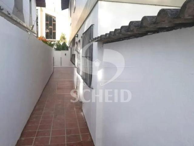 Casa a venda no bairro de Interlagos, conhecido como Bolsão de Interlagos