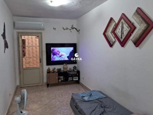 Casa à venda no bairro do Estuário em Santos