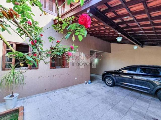 CASA A VENDA NO BAIRRO DO JARDIM PAULISTA, NA CIDADE DE JUNDIAÍ