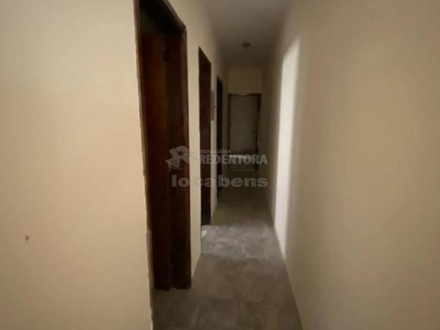 Casa à Venda no bairro Dom Lafaiete com 03 quartos
