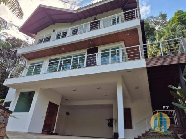 Casa à venda no bairro Domingas Dias Ubatuba/SP