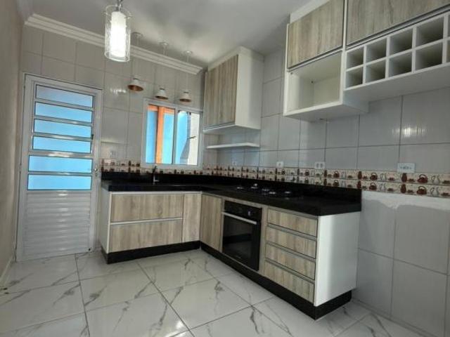 Casa À Venda no Bairro Éden, Sorocaba SP: 2 Quartos, Sala, Banheiro, 2 Vagas de Garagem, 67 m² de ár