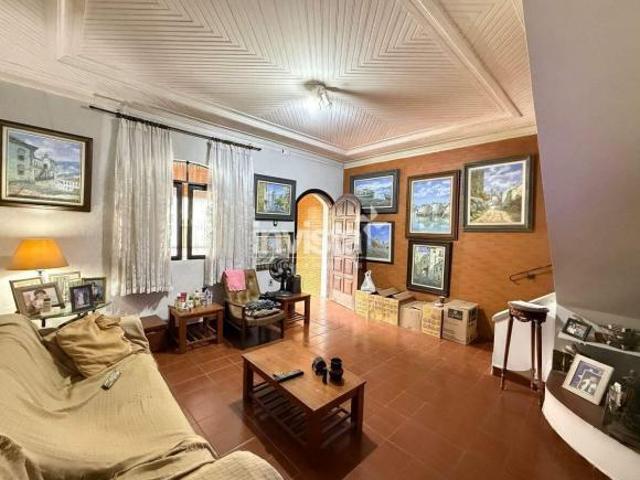Casa à venda no bairro Embaré