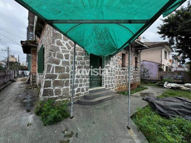 Casa à venda no bairro Encruzilhada