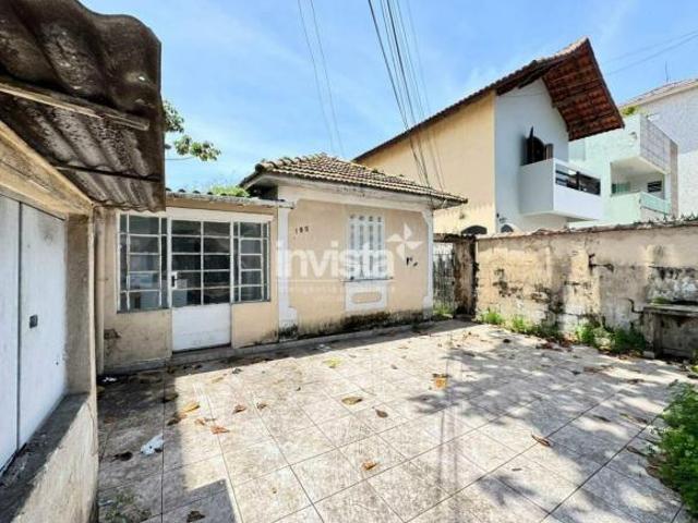 Casa à venda no bairro Estuário