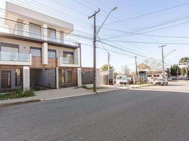 Lindo Sobrado no Bairro Fanny