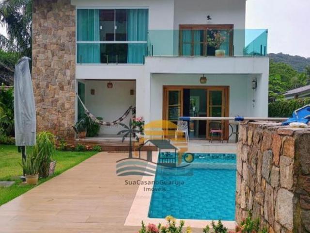 Casa à venda no bairro Guaiúba em Guarujá/SP