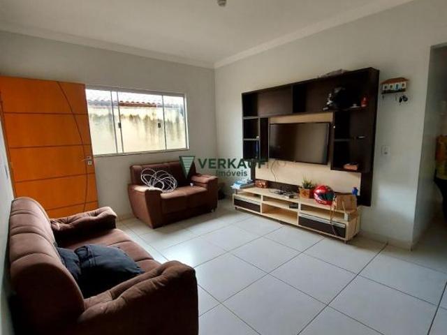 Casa à venda no bairro Garavelo Residencial Park Aparecida de Goiânia/GO
