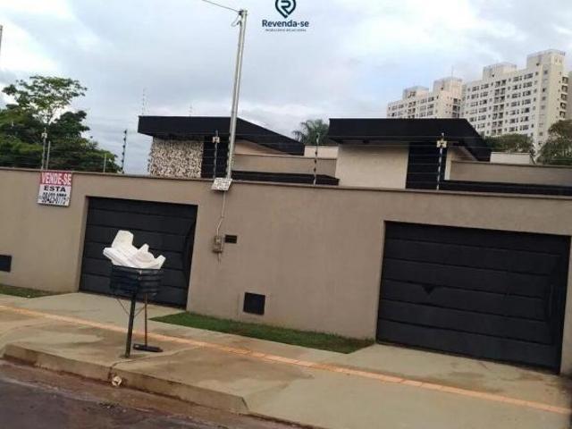 Casa à venda no Bairro Goiá p Adilson
