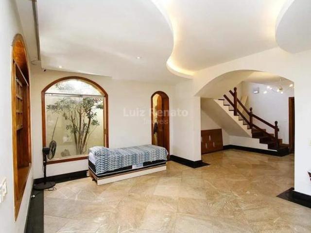 Casa à venda no bairro Grajaú