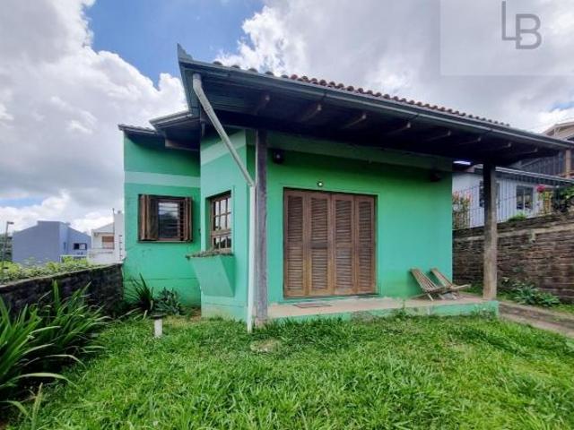 Casa à venda no bairro Hamburgo Velho Novo Hamburgo/RS