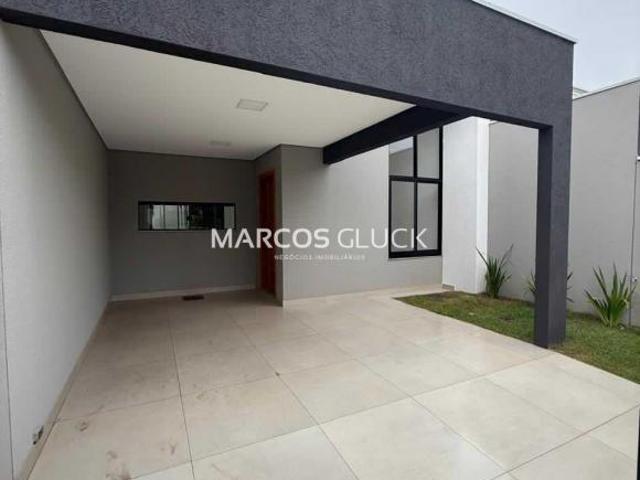 Casa à venda no bairro Heimtal Londrina/PR