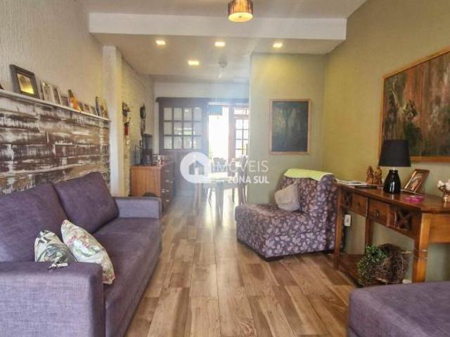 Casa à venda no bairro Hípica Porto Alegre/RS