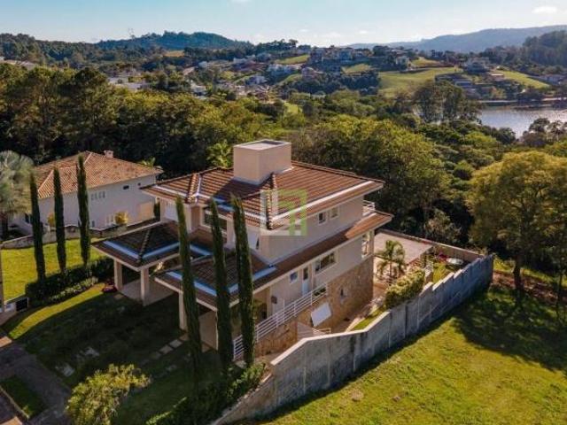 Casa à venda no Bairro Itapema
