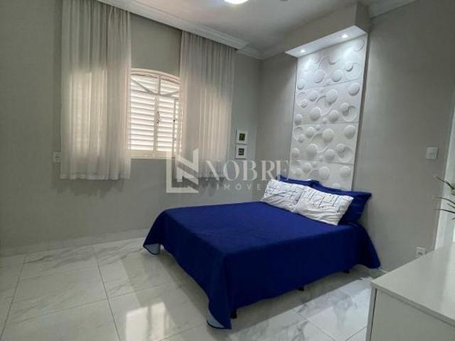 Casa à Venda no Bairro Imbaúbas, Ipatinga – 3 Quartos, 2 Suítes e Amplo Espaço