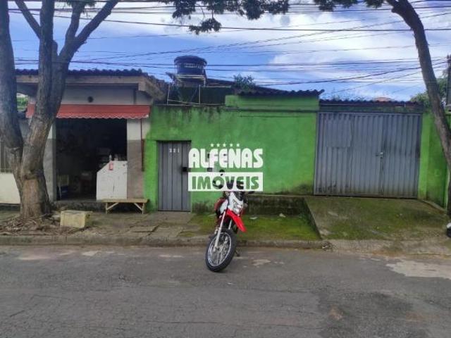 Casa à venda no Bairro Inconfidentes