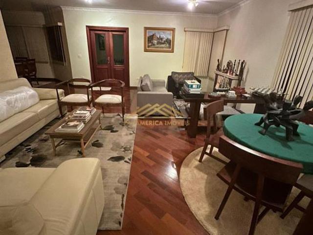 Casa à venda no bairro Interlagos São Paulo/SP, zona sul