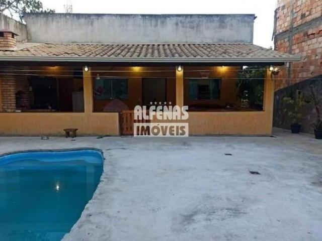Casa a VENDA no bairro IPÊ AMARELO
