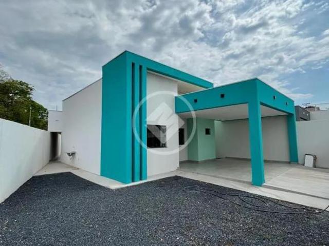 CASA A VENDA NO BAIRRO JARDIM UNIVERSITÁRIO 3 QUARTOS SENDO 2 SUITES VALOR RS 700.000,00 CUIAB