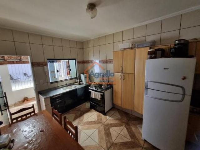 Casa à venda no bairro Jardim Almira Mogi Guaçu/SP