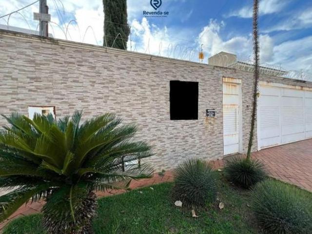 Casa à venda no bairro Jardim América Goiânia/GO