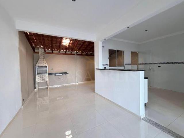 Casa à venda no bairro Jardim Bandeirantes Poços de Caldas/MG