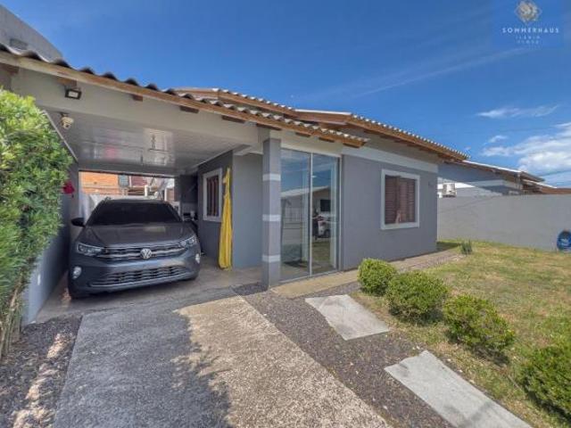 Casa à venda no bairro Jardim Beira Mar Capão da Canoa/RS