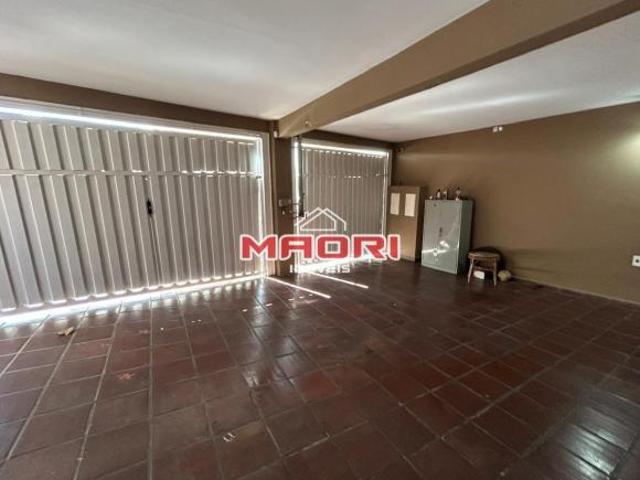 Casa à venda no bairro Jardim Bela Vista em Valinhos