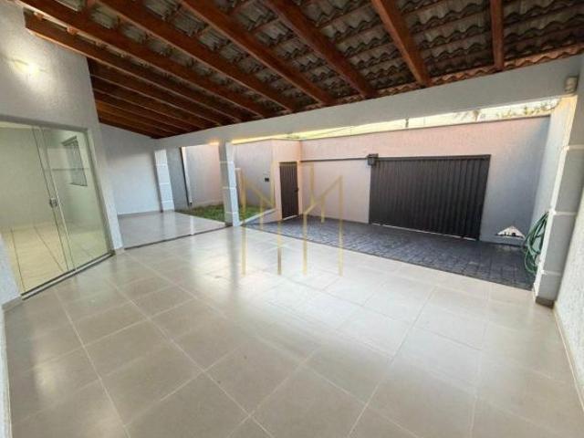 Casa Á Venda no Bairro Jardim Botânico
