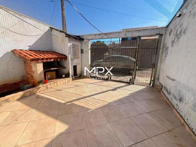 Casa à venda no bairro Jardim Califórnia em Piracicaba