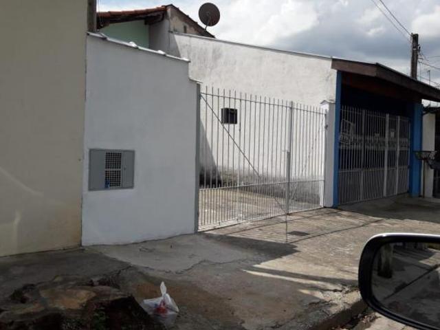 Casa à venda no bairro Jardim Castanheira São José dos Campos/SP
