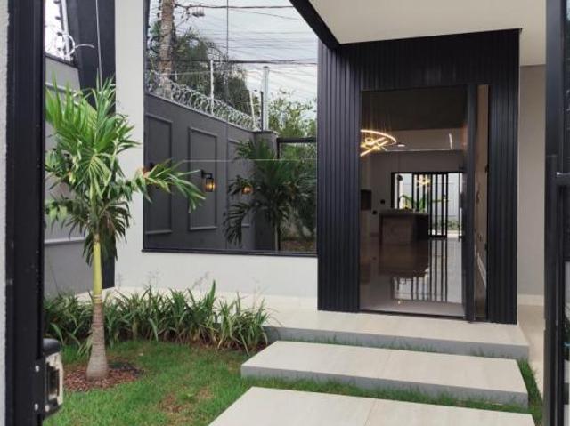 Casa à venda no bairro Jardim das Nações em Campo Grande/MS