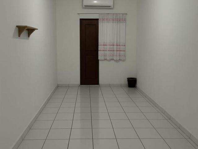 Casa à venda no bairro Jardim do Bosque Cachoeirinha/RS