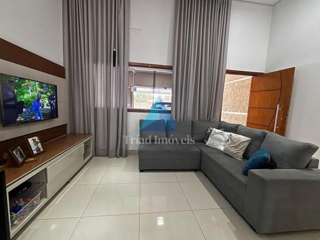 Casa à venda no bairro Jardim Esmeralda Santa Bárbara D&apos Oeste/SP