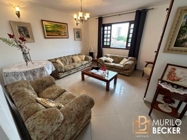 Casa à Venda no Bairro Jardim Esplanada