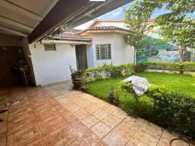 Casa à venda no bairro Jardim Europa Goiânia/GO