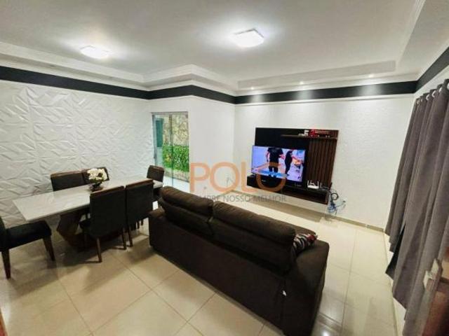 Casa à venda no bairro Jardim Europa em Uberlândia