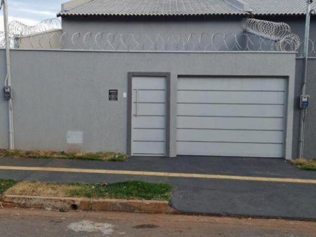 Casa à venda no bairro Jardim Helvécia Aparecida de Goiânia/GO