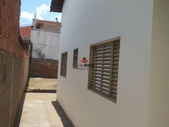 Casa à venda no bairro Jardim Holanda Uberlândia/MG