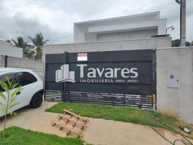 Casa à venda no bairro Jardim Ibis Umuarama/PR