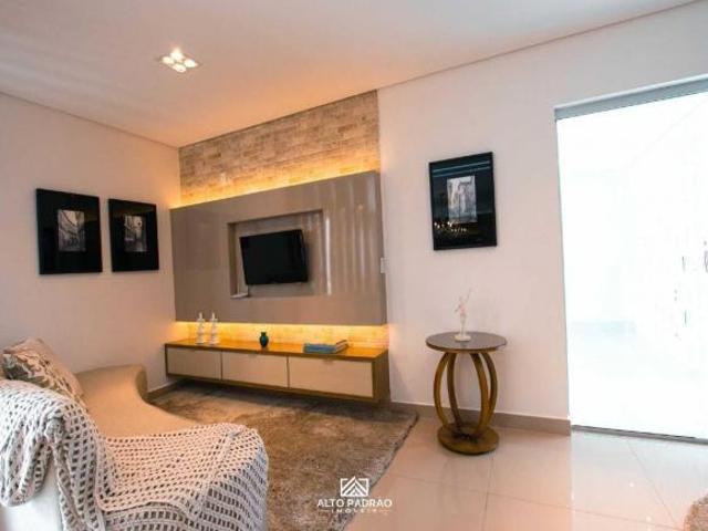 Casa à venda no bairro Jardim Imperial em Aparecida de Goiânia/GO
