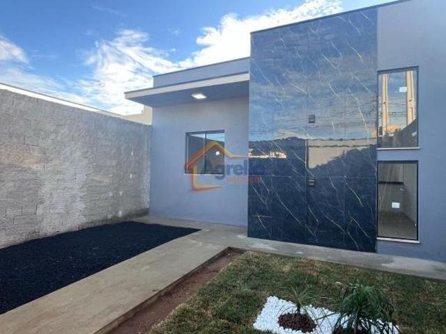 Casa à venda no bairro Jardim Imperial Mogi Guaçu/SP