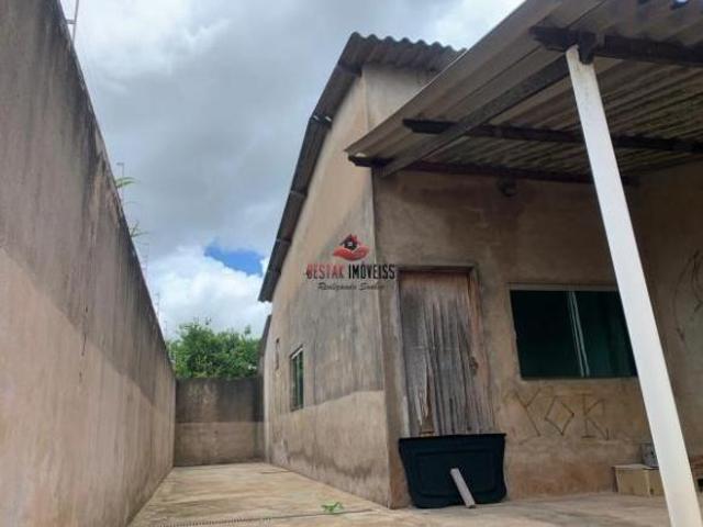 Casa à venda no bairro Jardim Ipanema Uberlândia/MG