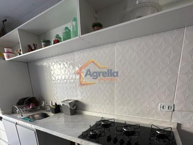 Casa à venda no bairro Jardim Ipê I Mogi Guaçu/SP