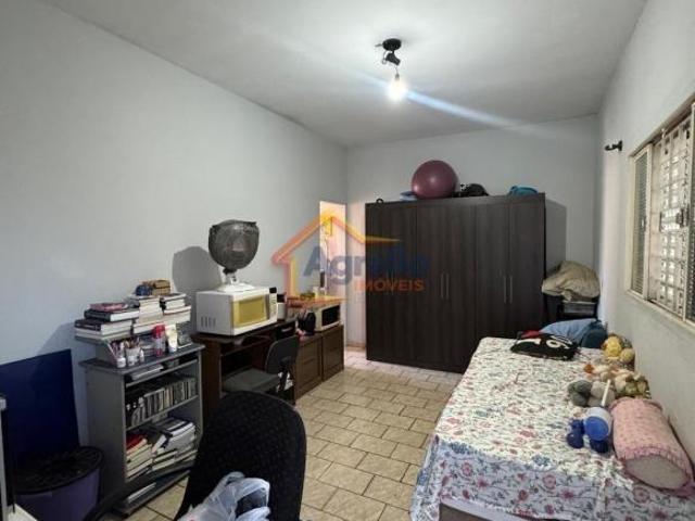 Casa à venda no bairro Jardim Itacolomy Mogi Guaçu/SP
